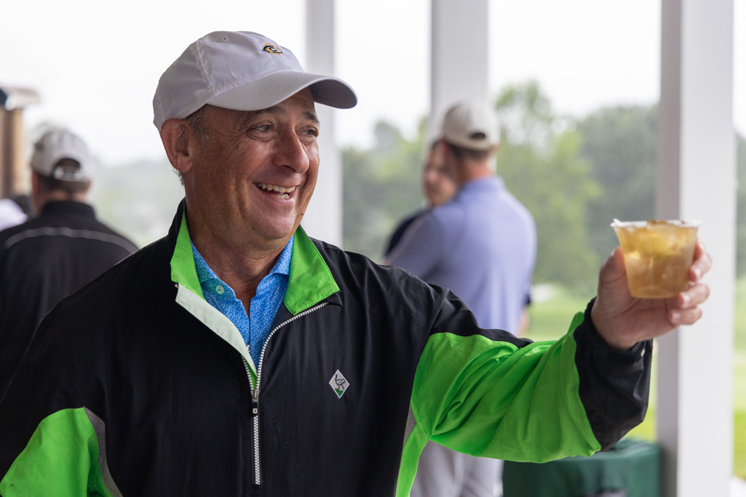 Rainbow Golf Classic | UHGiving